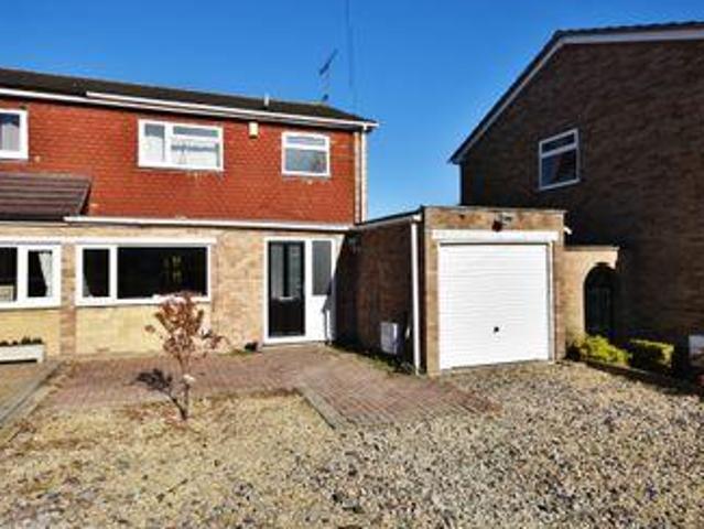 3 Bedrooms Semi detached house for sale in Orchard Close, Didcot, Oxfordshire OX11