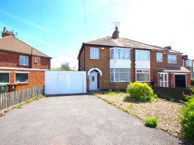 3 Bedrooms Semi detached house for sale in Orchard Road, Birstall, Leicester LE4