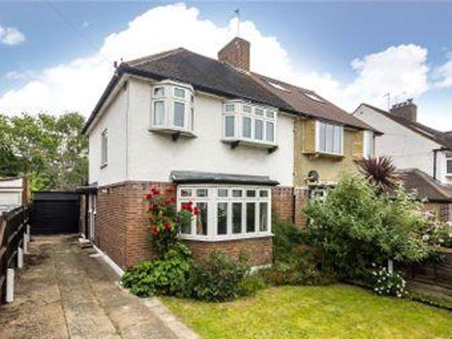 3 Bedrooms Semi detached house for sale in Orme Road, Kingston Upon Thames KT1