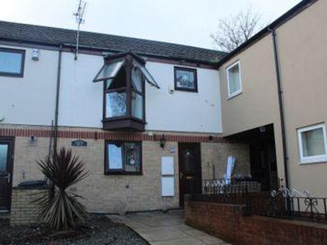 3 Bedrooms Semi detached house for sale in Osborne Mews, Barnsley S70
