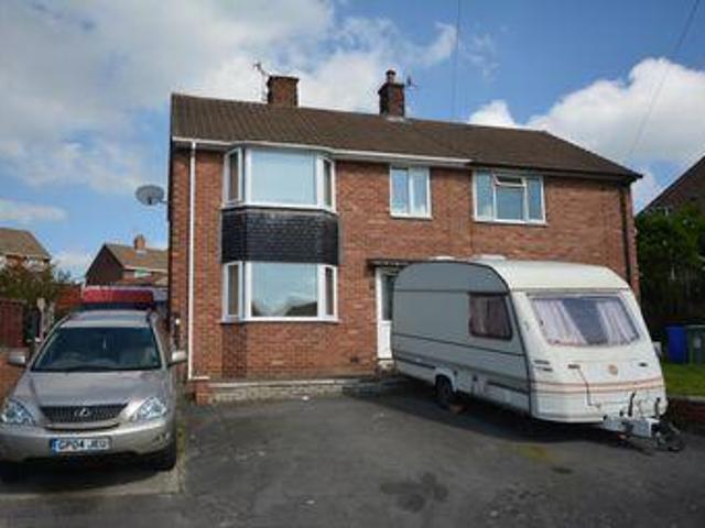 3 Bedrooms Semi detached house for sale in Outram Road, Chesterfield S41