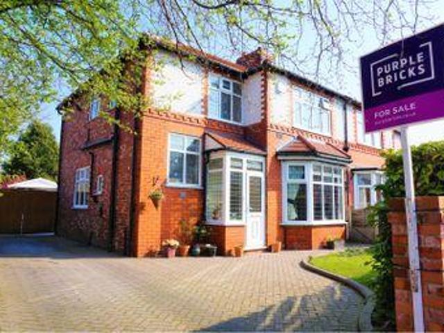 3 Bedrooms Semi detached house for sale in Outwood Drive, Heald Green SK8