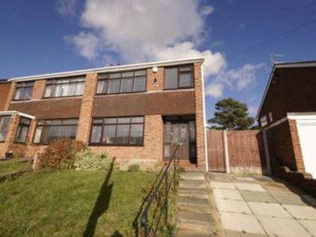 3 Bedrooms Semi detached house for sale in Oulton Close, Prenton, Wirral CH43