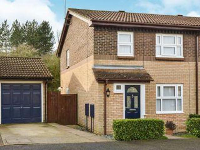 3 Bedrooms Semi detached house for sale in Oxman Lane, Greenleys, Milton Keynes MK12