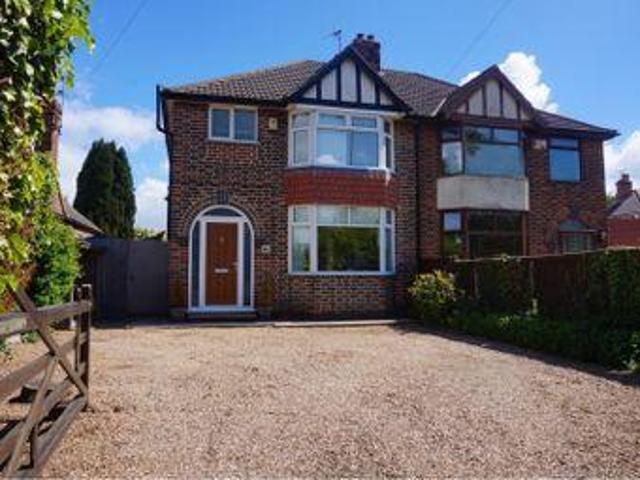 3 Bedrooms Semi detached house for sale in Loughborough Road, Leicester LE4