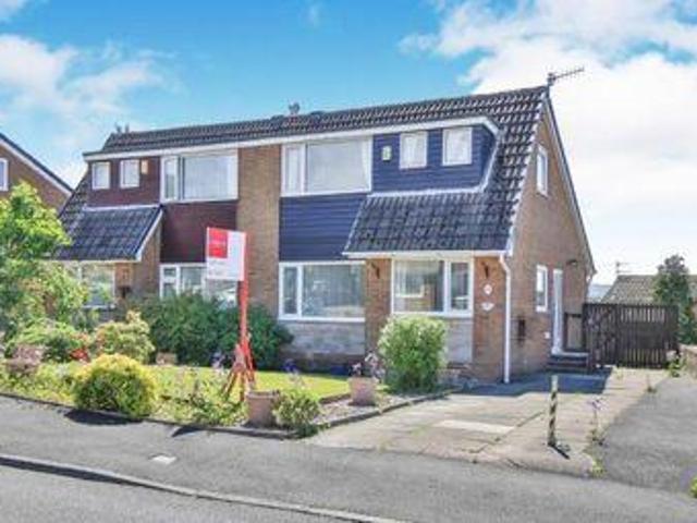 3 Bedrooms Semi detached house for sale in Lower Mead Drive, Burnley, Lancashire BB12