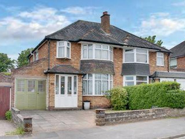 3 Bedrooms Semi detached house for sale in Loynells Road, Rednal, Birmingham B45