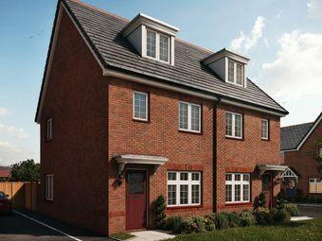 3 Bedrooms Semi detached house for sale in Lon Hir, Alltwen, Swansea SA8