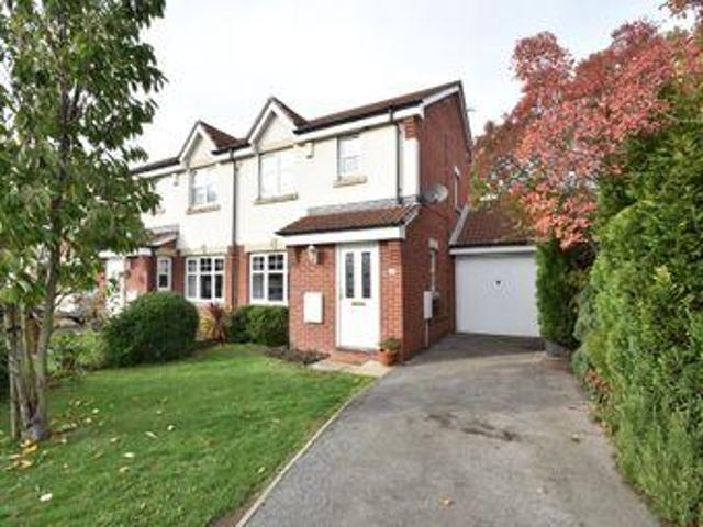 3 Bedrooms Semi detached house for sale in Longbow Avenue, Methley, Leeds LS26