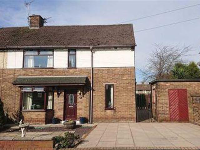 3 Bedrooms Semi detached house for sale in London Fields, Billinge WN5