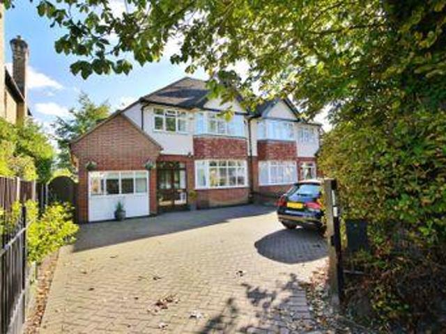 3 Bedrooms Semi detached house for sale in London Road, Brentwood, Essex CM14