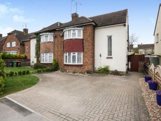 3 Bedrooms Semi detached house for sale in Loring Road, Dunstable LU6