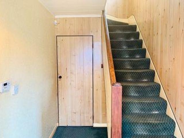 3 Bedrooms Semi detached house for sale in Lawrence Road, Hayes, Middlesex UB4