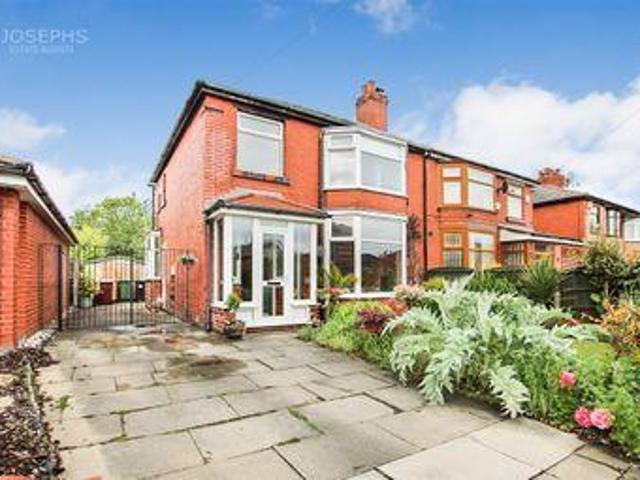 3 Bedrooms Semi detached house for sale in Lakeside Avenue, Bolton BL3