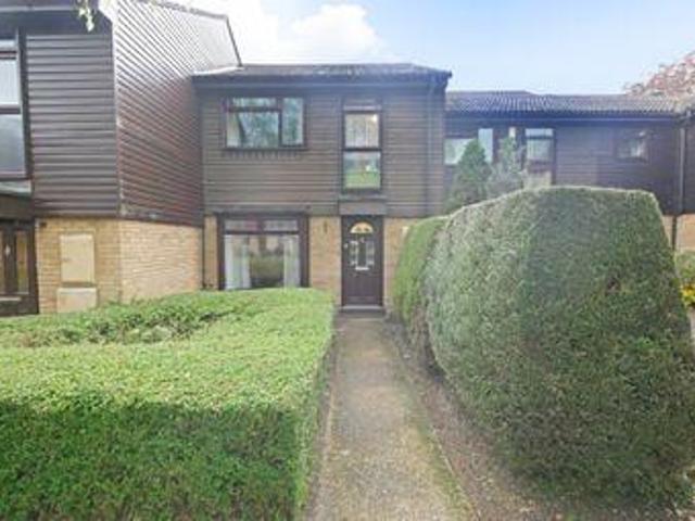 3 Bedrooms Semi detached house for sale in Lambourne Court, St. Johns Close, Uxbridge, Middlesex UB8