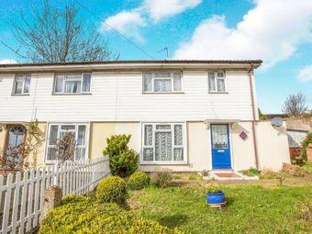 3 Bedrooms Semi detached house for sale in Langdon Crescent, London E6
