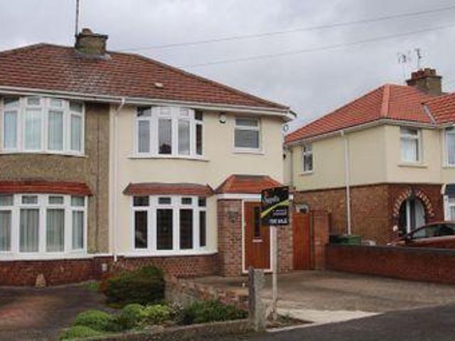 3 Bedrooms Semi detached house for sale in Langford Grove, Old Walcot, Swindon SN3