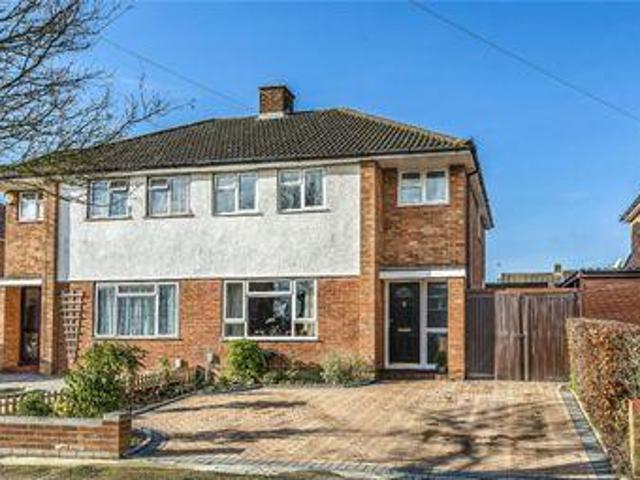 3 Bedrooms Semi detached house for sale in Larkway, Bedford MK41