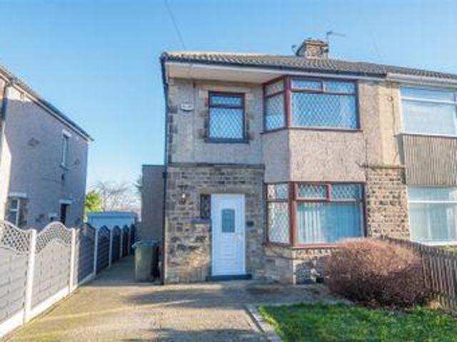 3 Bedrooms Semi detached house for sale in Leafield Crescent, Bradford BD2