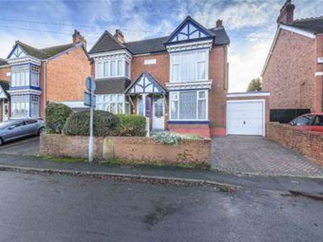 3 Bedrooms Semi detached house for sale in Leegomery Road, Wellington, Telford TF1