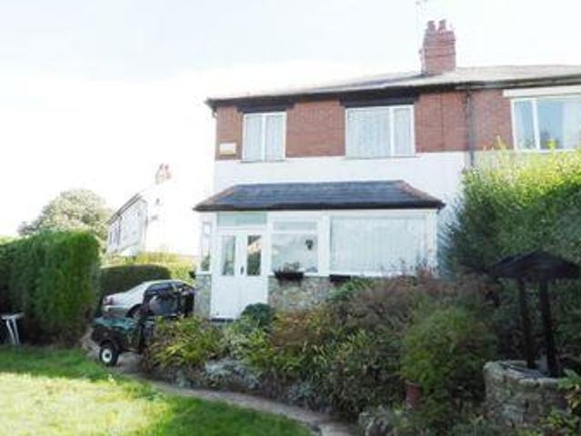 3 Bedrooms Semi detached house for sale in Leeds & Bradford Road, Bramley, Leeds LS13