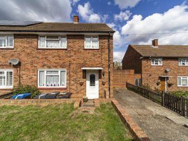3 Bedrooms Semi detached house for sale in Leigh Crescent, Croydon CR0