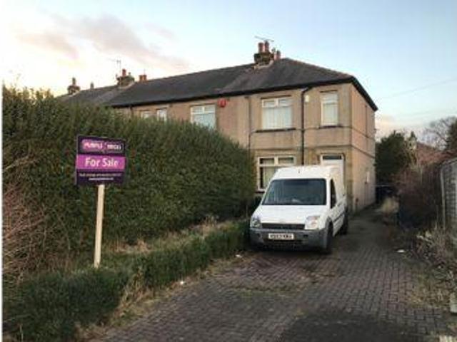 3 Bedrooms Semi detached house for sale in Little Horton Lane, Bradford BD5