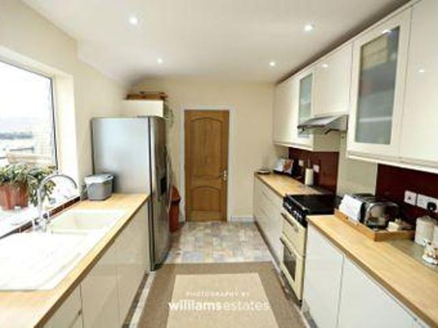 3 Bedrooms Semi detached house for sale in Liverpool Road, Buckley CH7