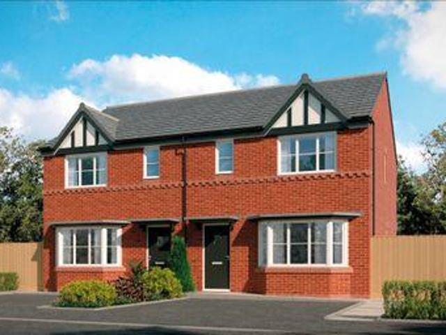 3 Bedrooms Semi detached house for sale in Liverpool Road, Warrington, Cheshire WA5