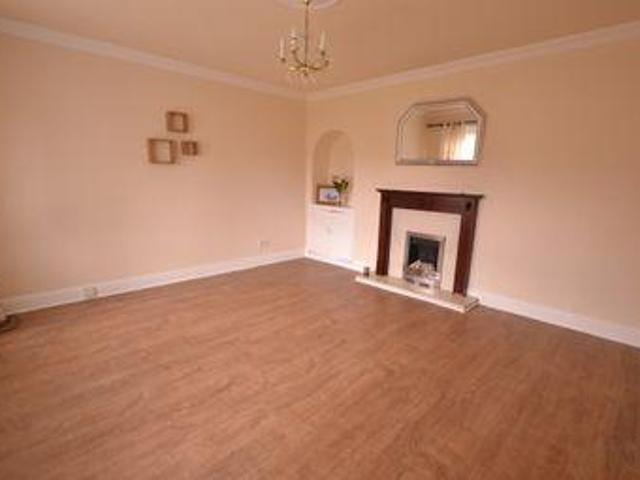 3 Bedrooms Semi detached house for sale in Livingstone Crescent, Blantyre G72