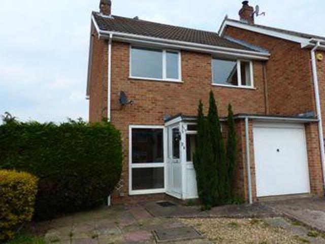 3 Bedrooms Semi detached house for sale in Lime Grove, Ashbourne Derbyshire DE6