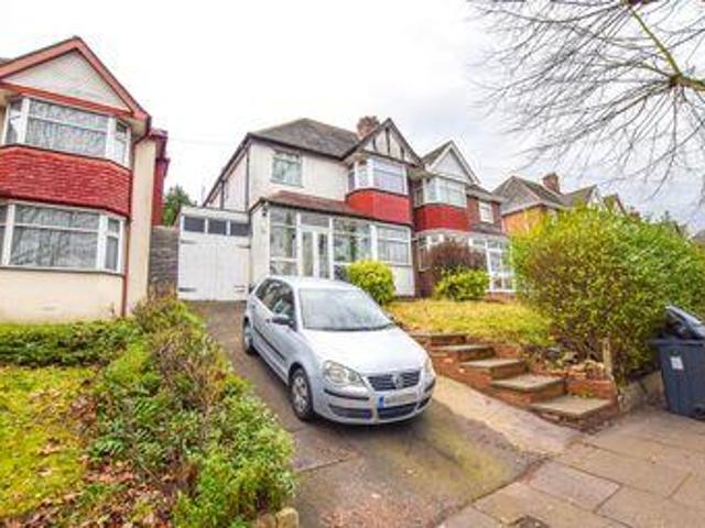 3 Bedrooms Semi detached house for sale in Lindale Avenue, Hodge Hill, Birmingham B36