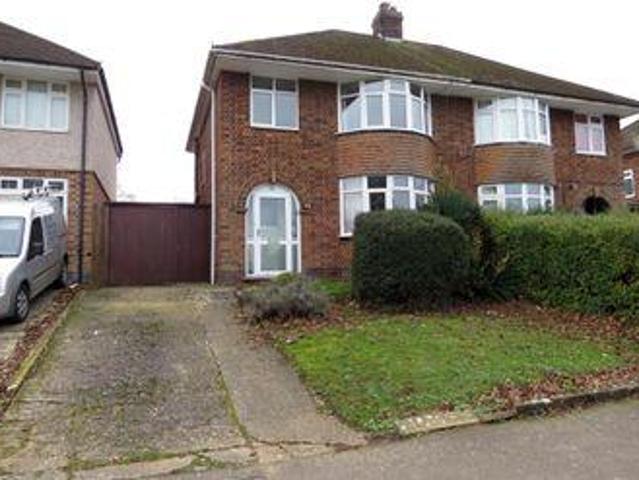 3 Bedrooms Semi detached house for sale in Linnell Road, Rugby CV21