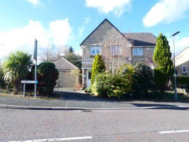 3 Bedrooms Semi detached house for sale in Lisbon Drive, Burnley BB11