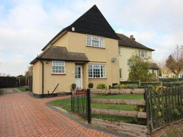 3 Bedrooms Semi detached house for sale in Luton Road, Cockernhoe, Bedfordshire LU2