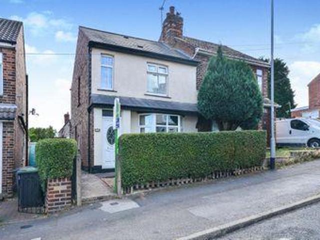 3 Bedrooms Semi detached house for sale in Lynncroft, Nottingham NG16
