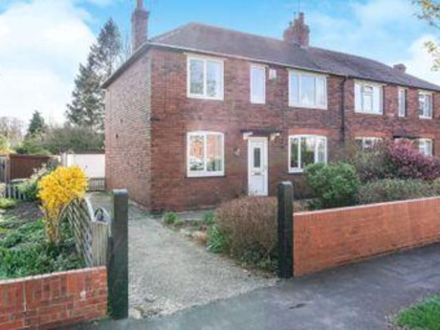 3 Bedrooms Semi detached house for sale in Mount Crescent, Wakefield WF2