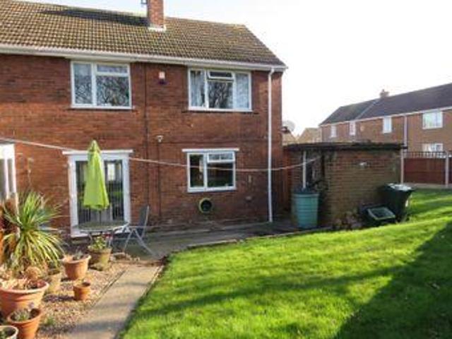 3 Bedrooms Semi detached house for sale in Montagu Road, Sprotborough, Doncaster DN5
