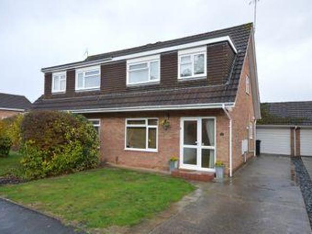 3 Bedrooms Semi detached house for sale in Montague Road, Saltford BS31