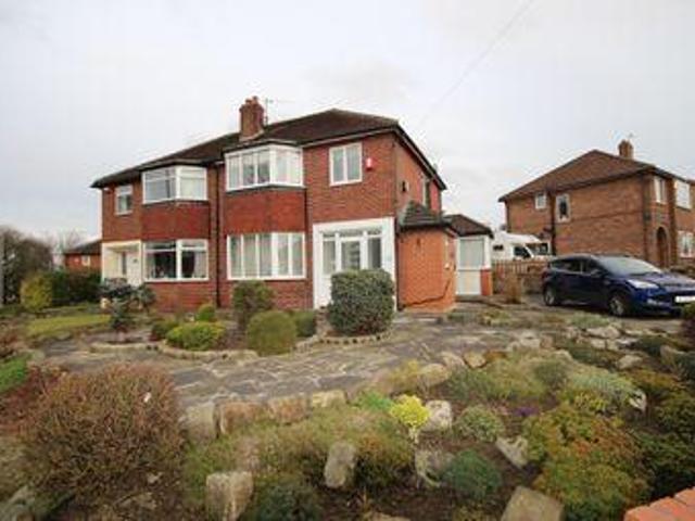 3 Bedrooms Semi detached house for sale in Moor Flatts Road, Middleton, Leeds LS10