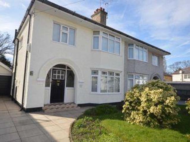 3 Bedrooms Semi detached house for sale in Morland Avenue, Bromborough, Wirral CH62