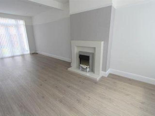 3 Bedrooms Semi detached house for sale in Moss Side, Knotty Ash, Liverpool L14