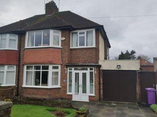 3 Bedrooms Semi detached house for sale in Mather Avenue, Allerton, Liverpool L18