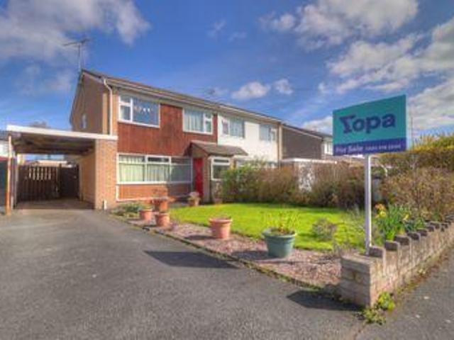 3 Bedrooms Semi detached house for sale in Maxwell Close, Buckley CH7