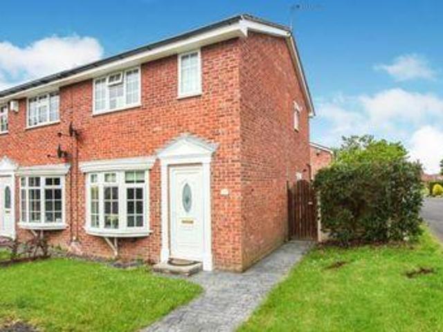 3 Bedrooms Semi detached house for sale in Mallard Way, Winsford, Cheshire CW7