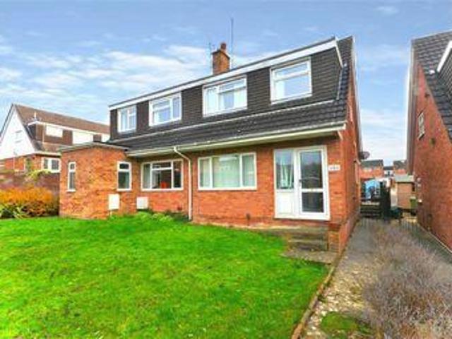 3 Bedrooms Semi detached house for sale in Mandarin Way, Cheltenham, Gloucestershire GL50