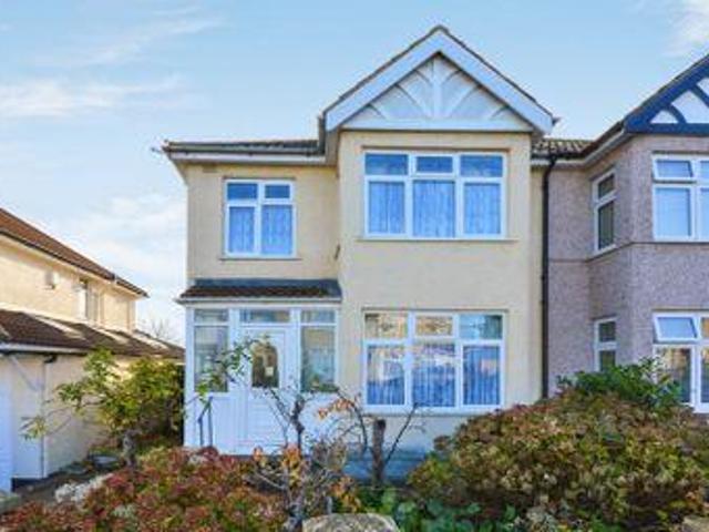 3 Bedrooms Semi detached house for sale in Manor Road, Bishopsworth, Bristol BS13