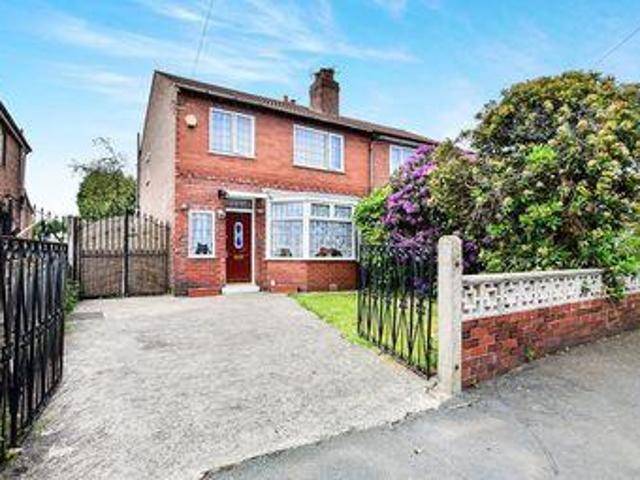 3 Bedrooms Semi detached house for sale in Manley Road, Chorlton, Manchester M21