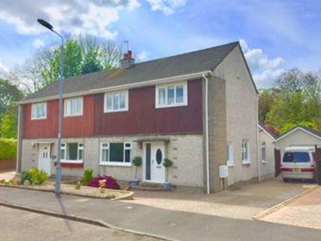 3 Bedrooms Semi detached house for sale in Mansefield Crescent, Old Kilpatrick, Glasgow G60