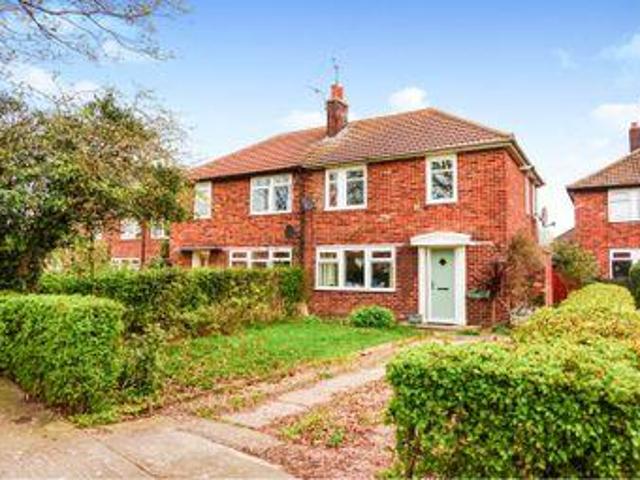 3 Bedrooms Semi detached house for sale in Maple Avenue, York YO23